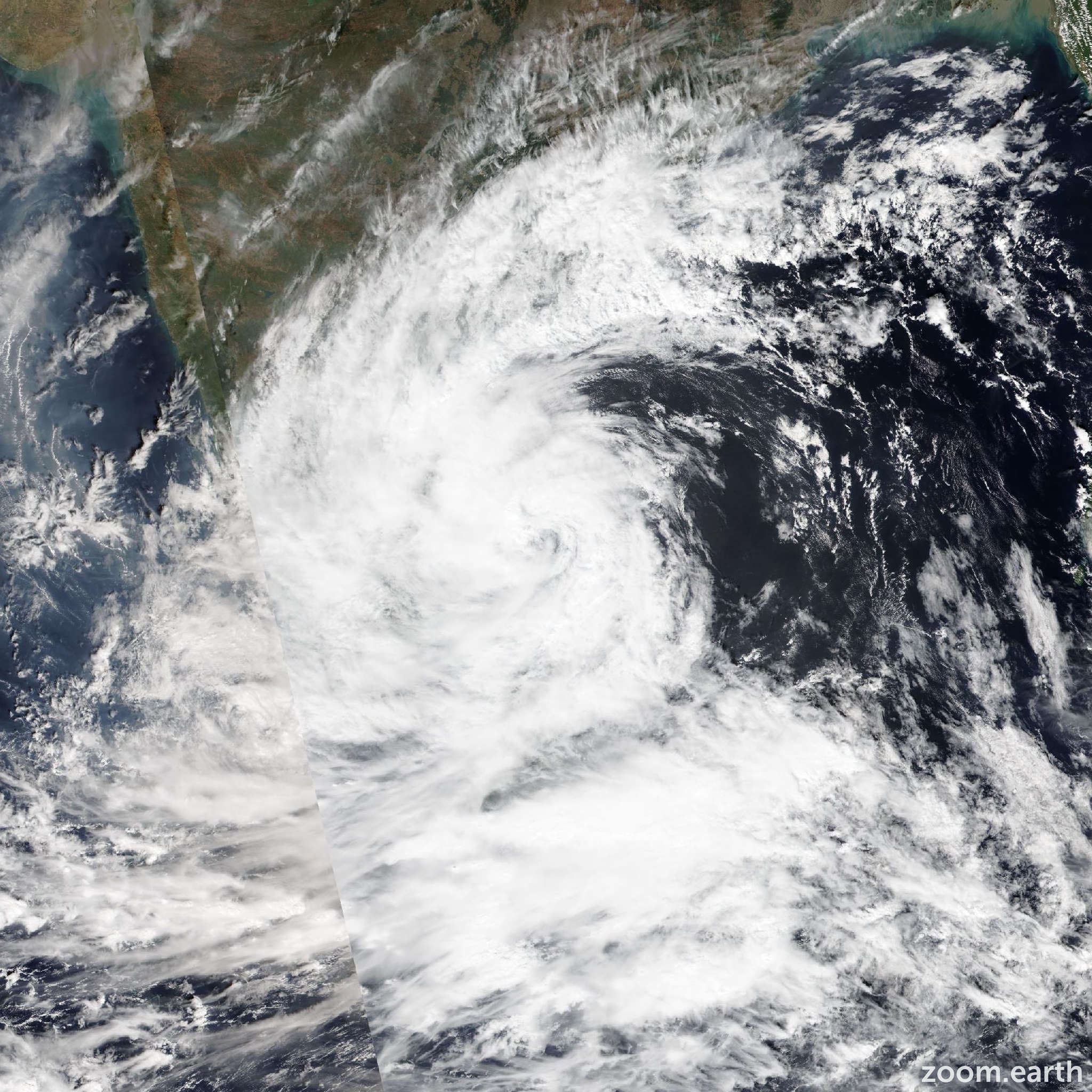 Cyclonic Storm Mandous 2022 Zoom Earth Cyclonic Storm Mandous 2022 Zoom Earth