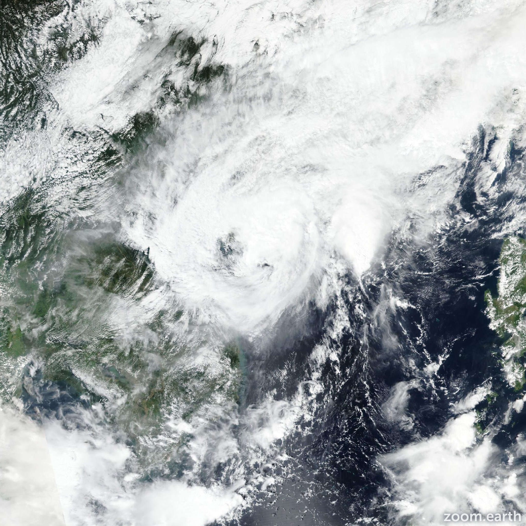 Tropical Depression Fengshen (Ramil) LIVE Tracker, Updates & Forecast ...