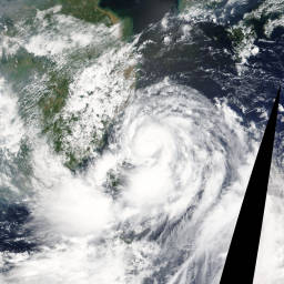 Typhoon Trami 2013 | Zoom Earth